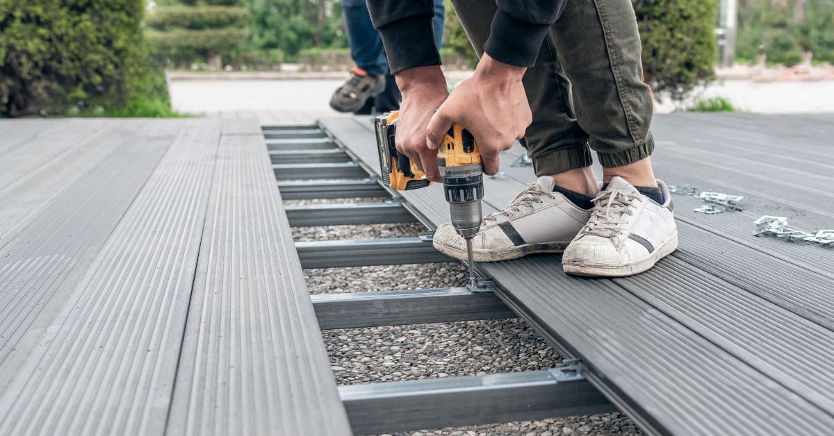 Fasteners for Outdoor Applications | Knapp Fasteners Inc.